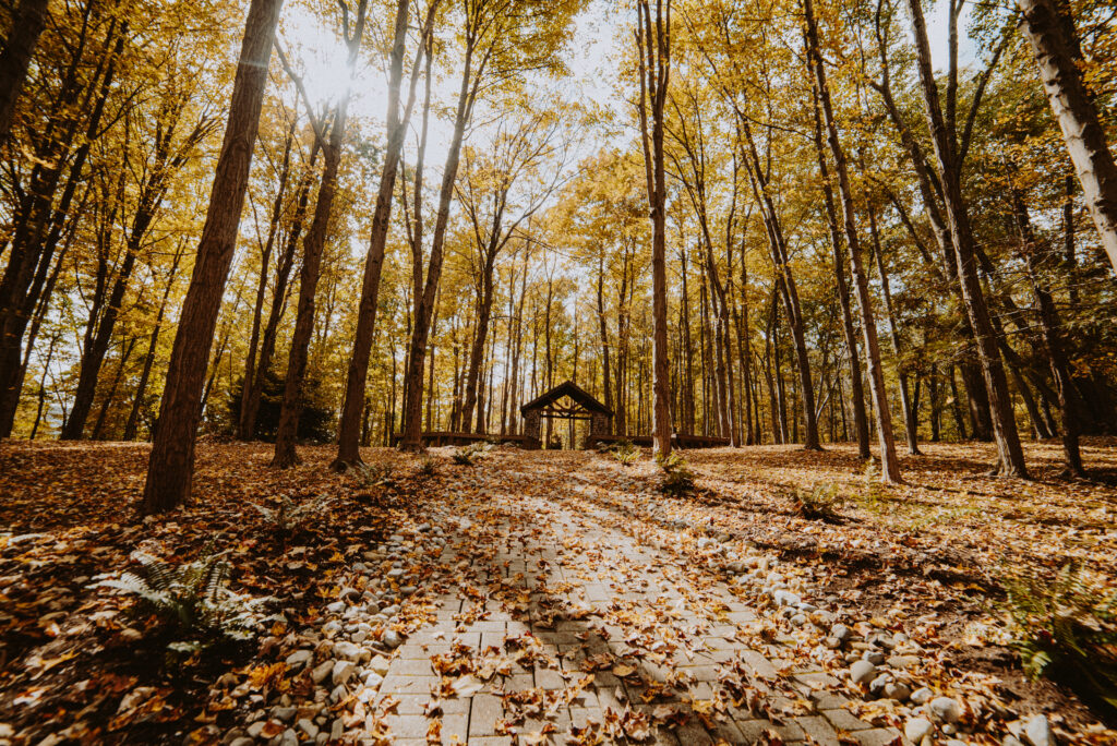 Experience the Magic of Autumn in the Poconos | Stroudsmoor Country Inn